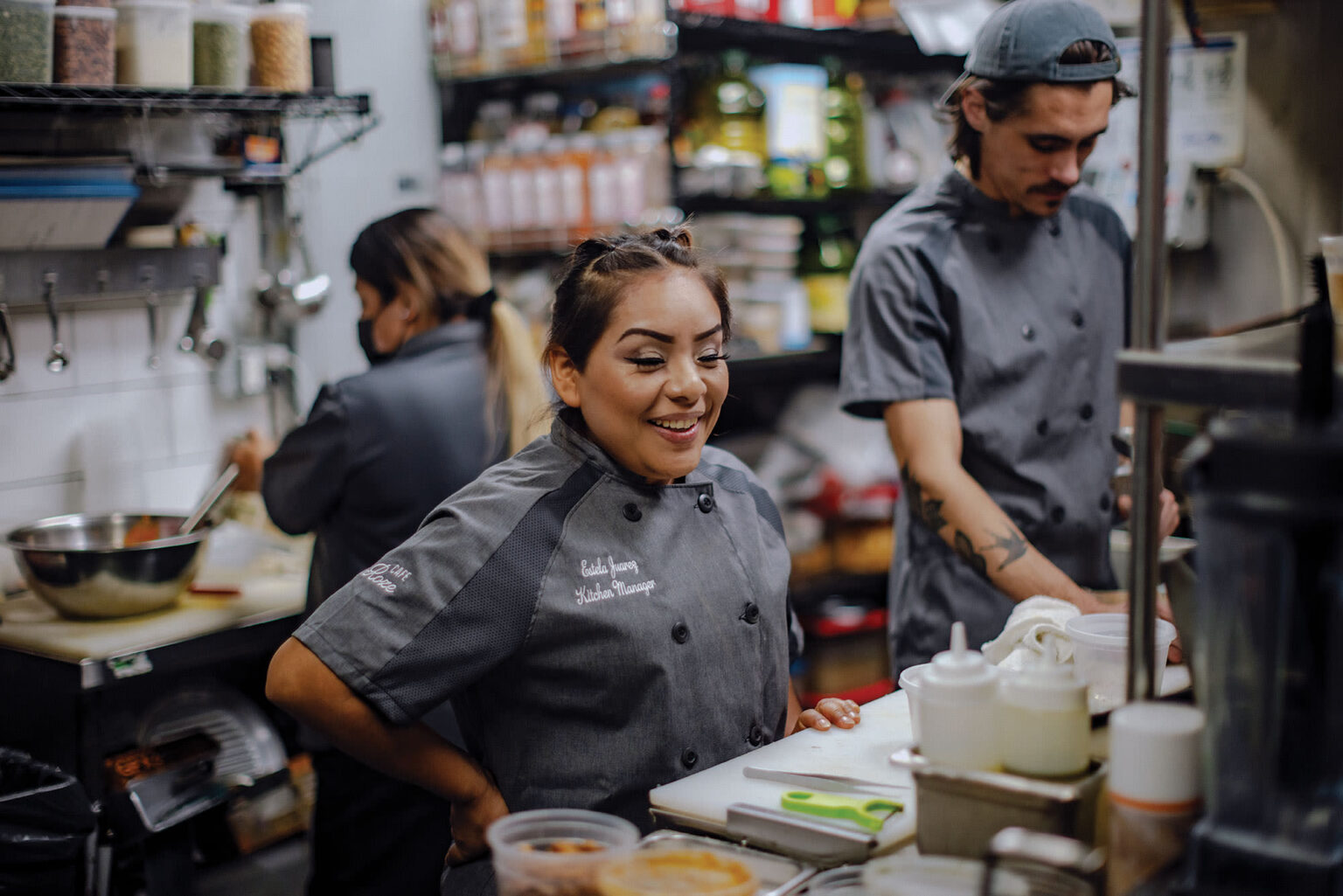 Why Standardization Is the Backbone of Modern Food Brands – No Chef Kitchen